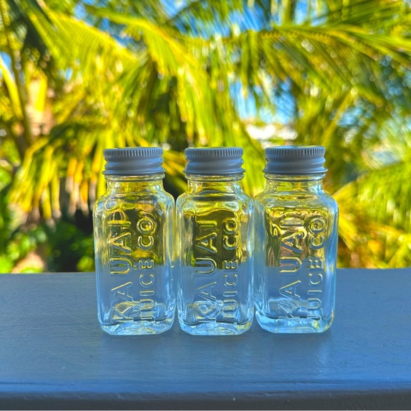 Kauai Juice Co. | Kitchen | Kauai Juice Co Glass Bottles | Poshmark